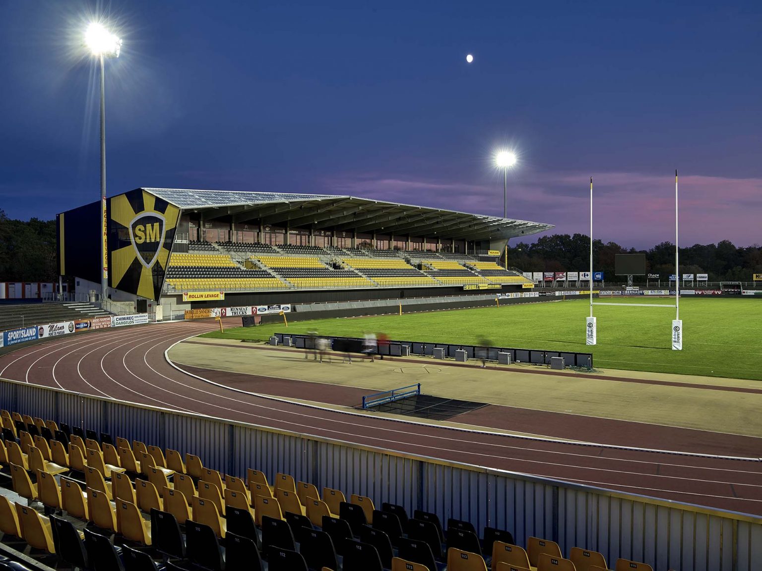 Tribune Est du stade | A40 architectes